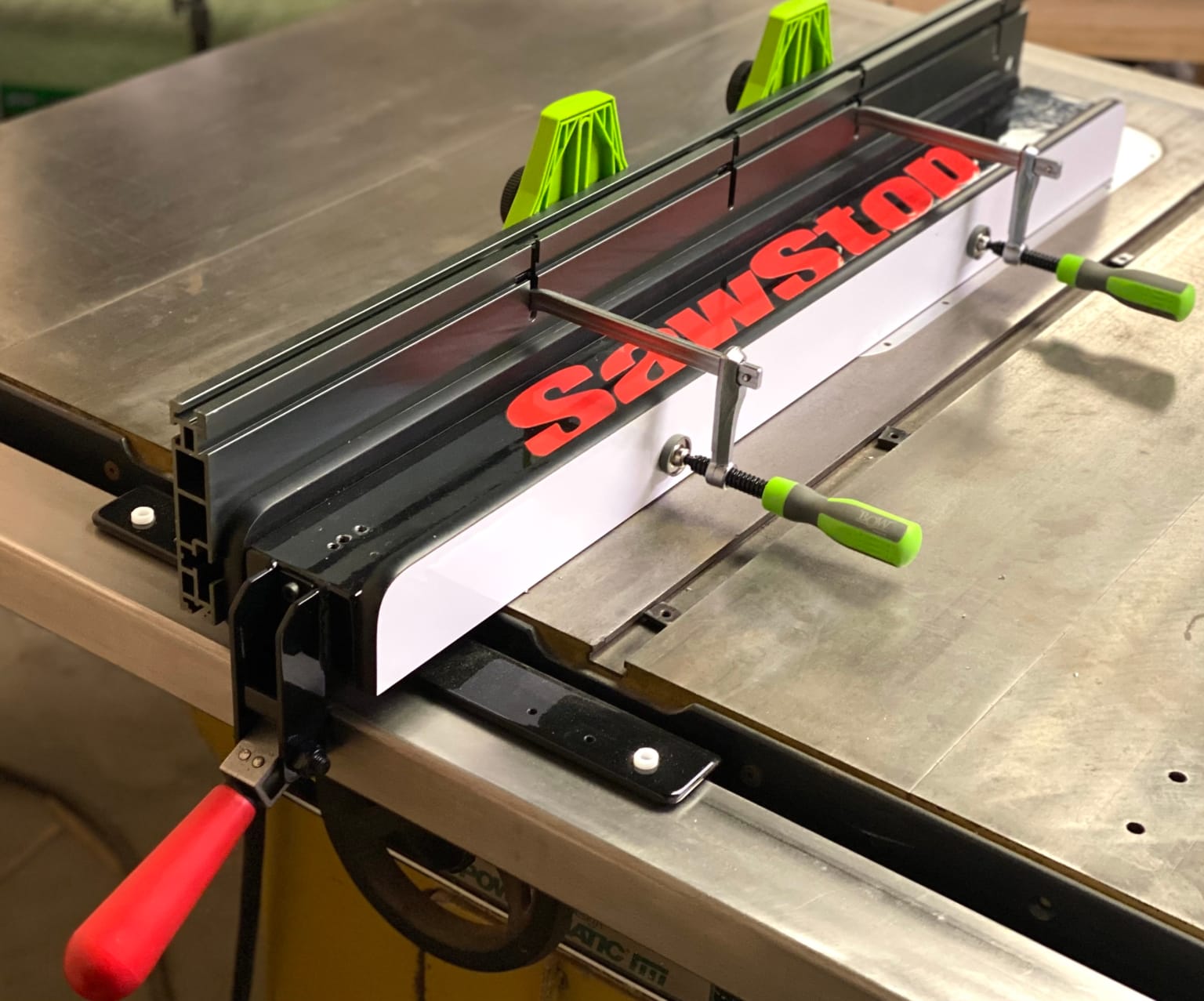 Buy fencePro featherboard - Bow Products