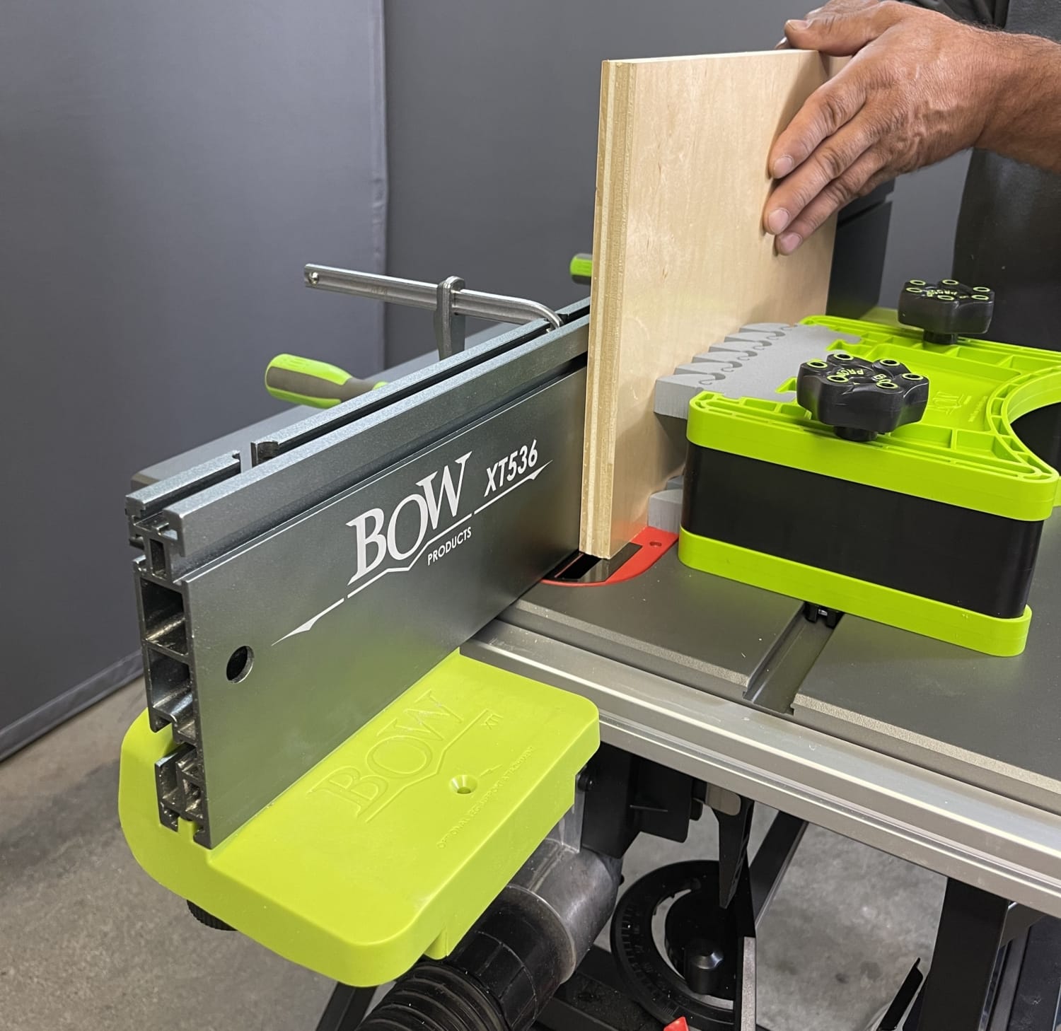 Buy fencePro featherboard - Bow Products